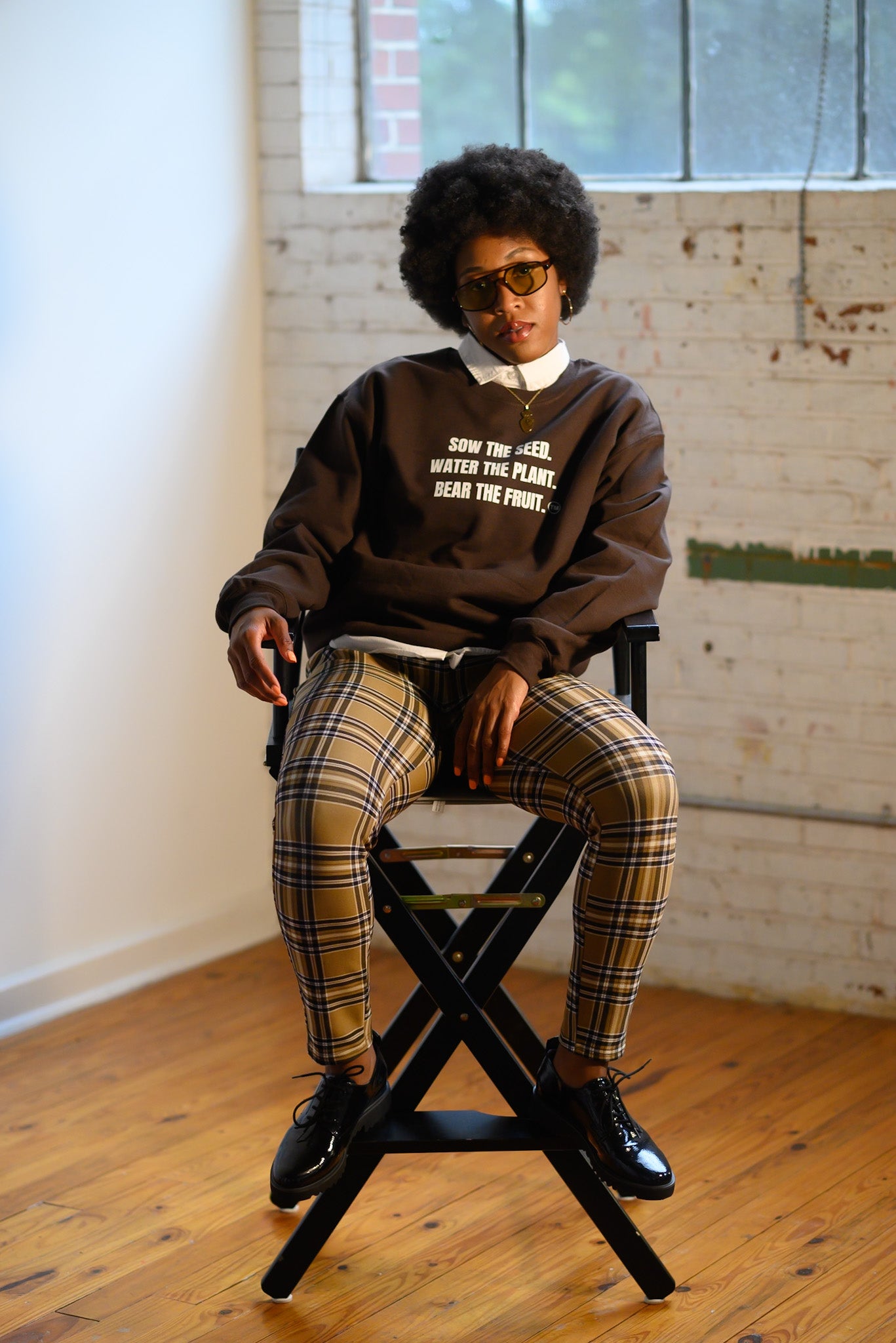 The Message: Brown Sweatshirt – Athletic Seeds